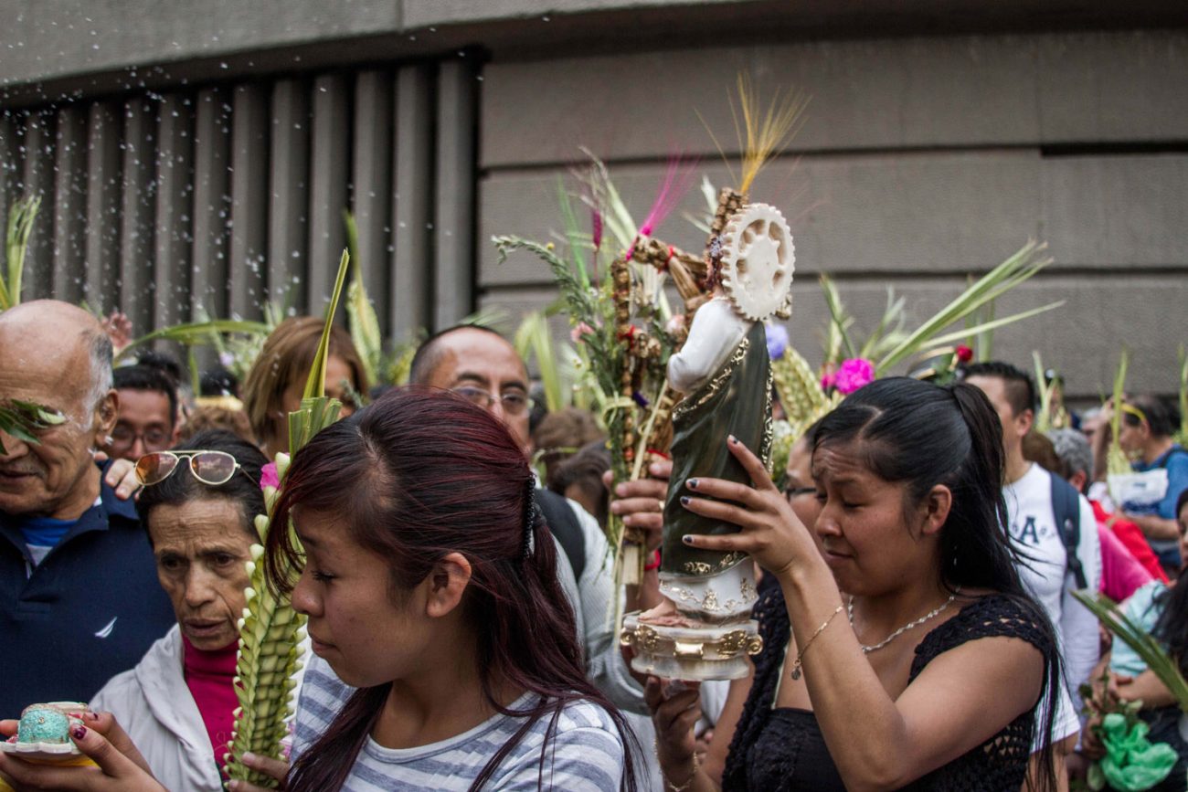 Postal mexicana: Domingo de Ramos en la Basílica de Guadalupe - Revista ...